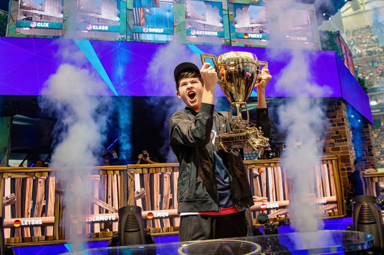 16-year-old Fortnite world champ wins $3 million