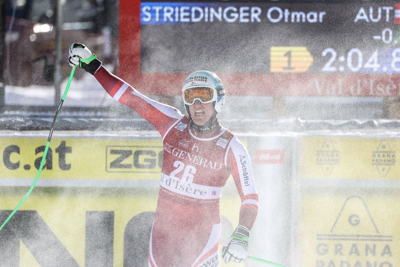 Shock win for No. 41 starter Cater in World Cup downhill