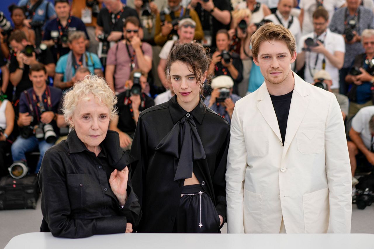 Adapting Denis Johnson, Claire Denis debuts 'Stars at Noon'