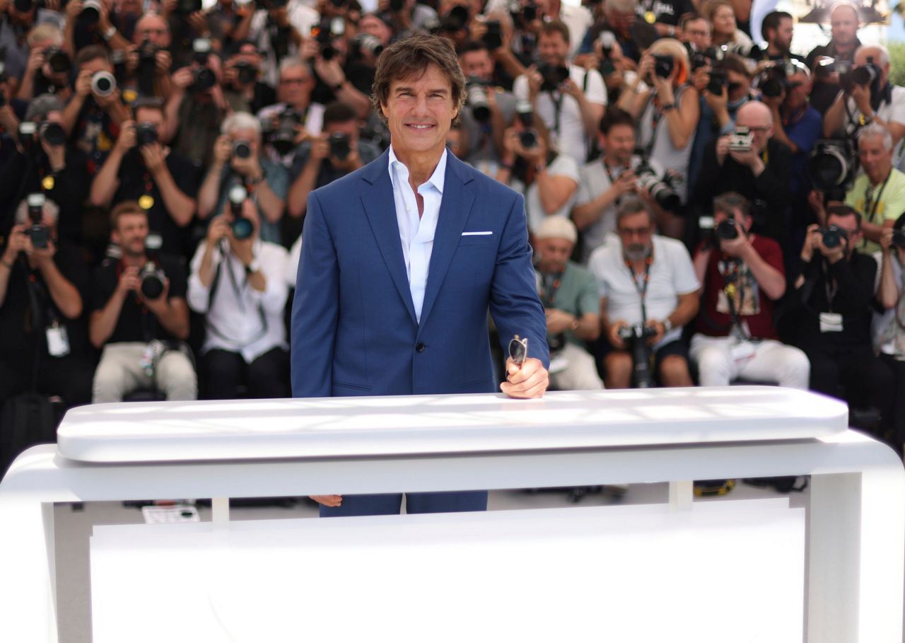 Top Cruise and 'Top Gun: Maverick' touch down in Cannes