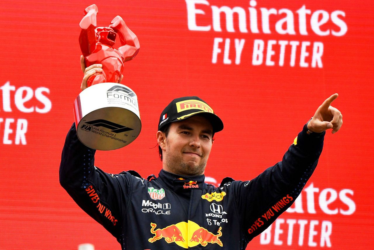 F1 leader Verstappen wins French GP ahead of rival Hamilton