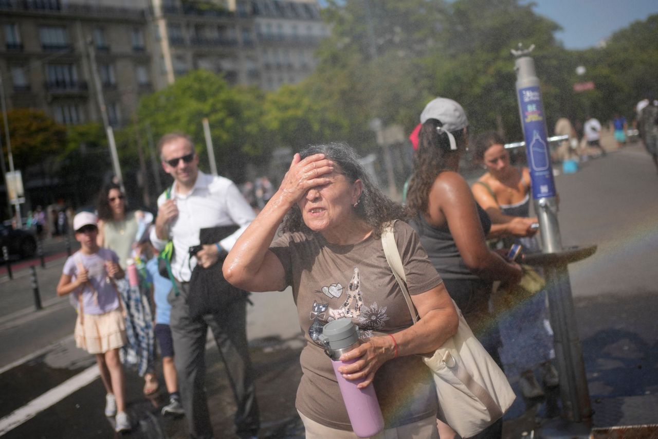Europe's record heat has overwhelmed Paris mortuaries and left families ...