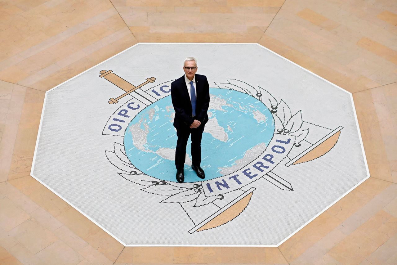 Interpol chief: Rules forbid probe into vanished official