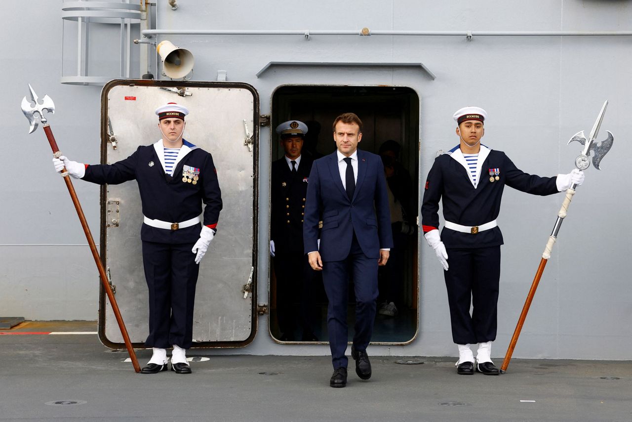 France sets its military goals as war is back in Europe