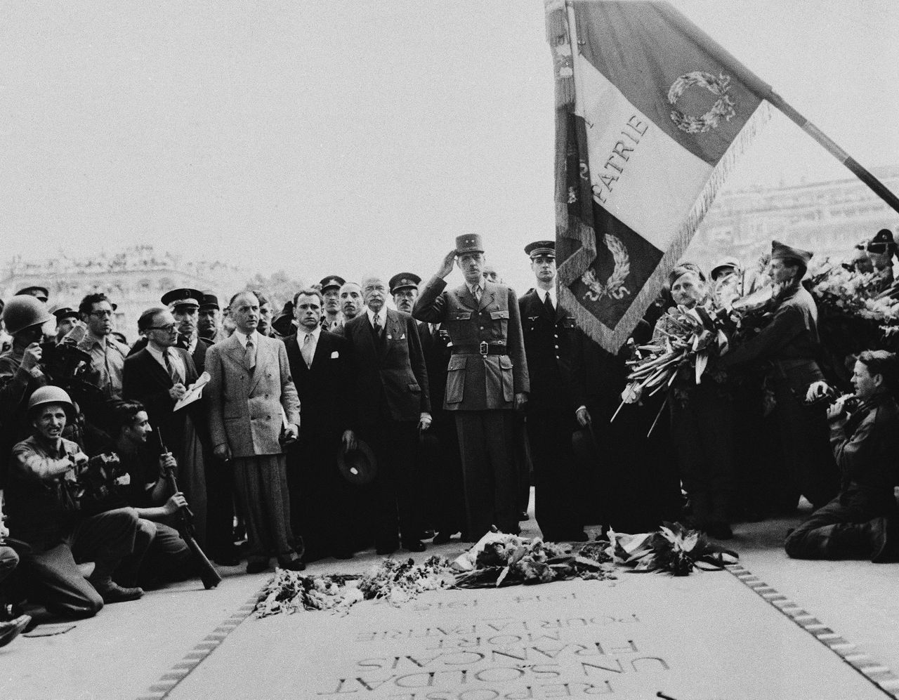 AP Was There: Allied forces liberate Paris from Nazis