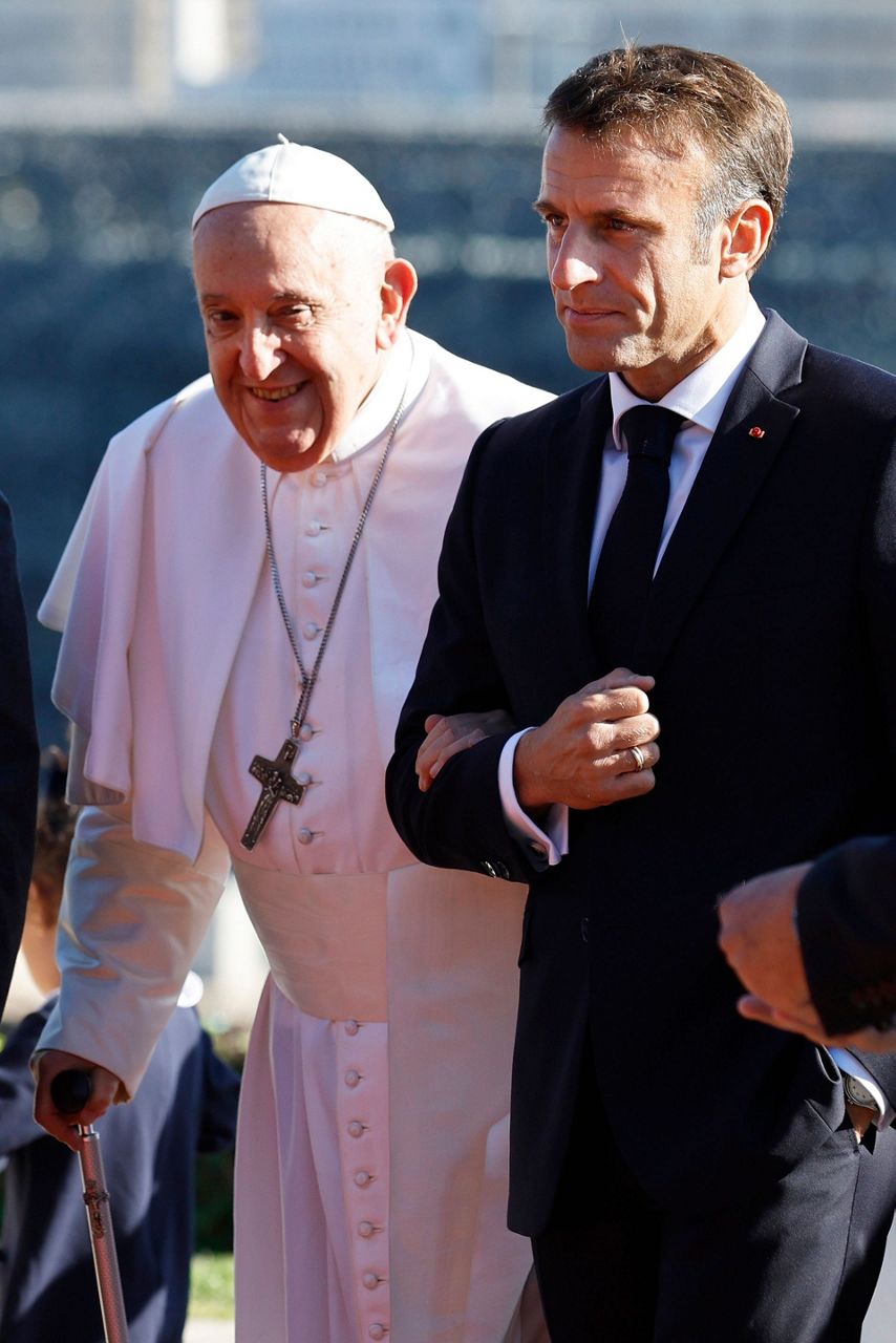 Pope Francis insists Europe doesn't have a migrant emergency and ...