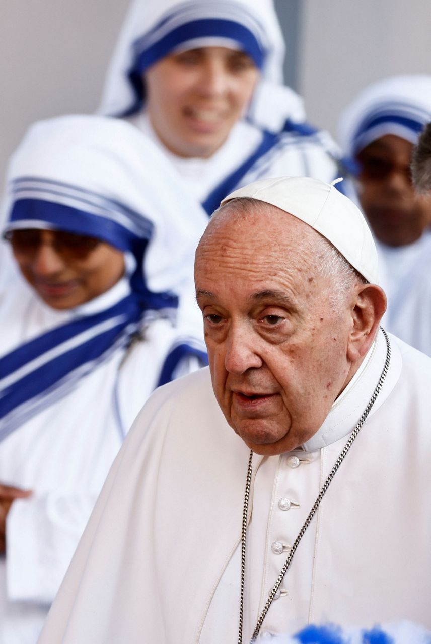 Pope Francis insists Europe doesn't have a migrant emergency and ...