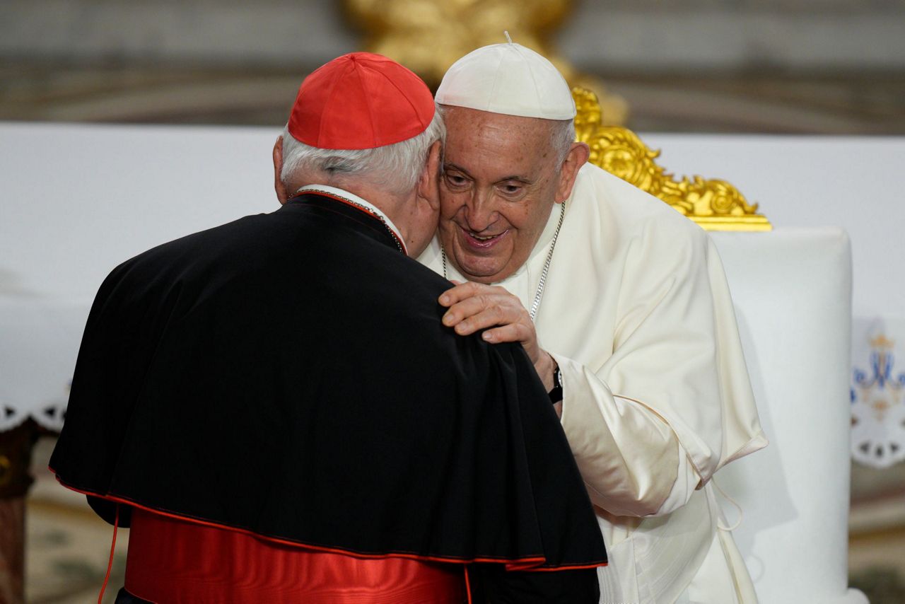 Pope Francis visits Marseille as anti-migrant views grow in Europe with ...