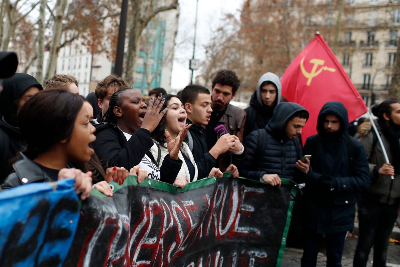 Paris on lockdown ahead of planned protests