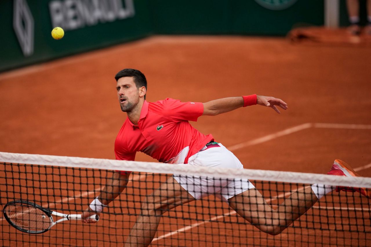 French Open updates | 4th round action under way in Paris