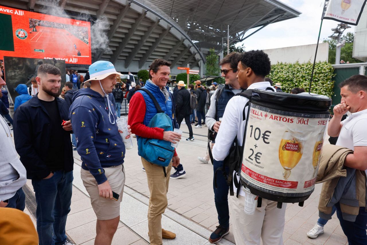 Sacré bleu! The French Open banned alcohol in the stands after fans ...