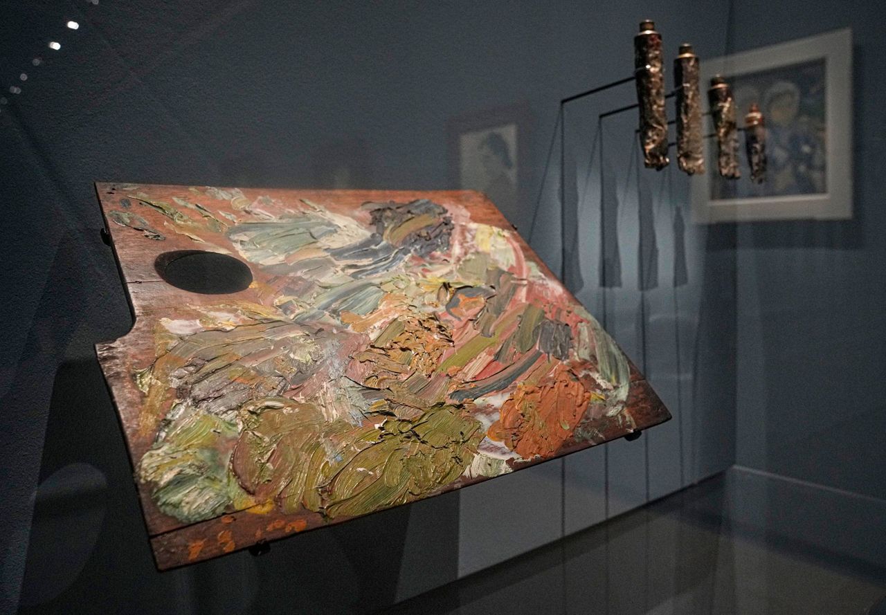 New Van Gogh show in Paris focuses on artist's extraordinarily ...