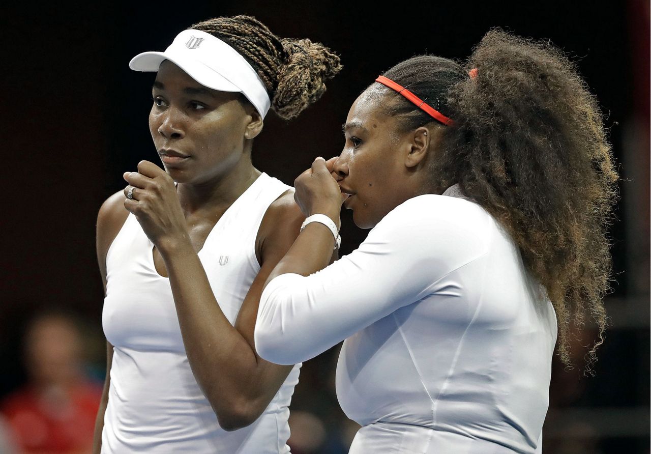 Williams sisters to team up in doubles at French Open