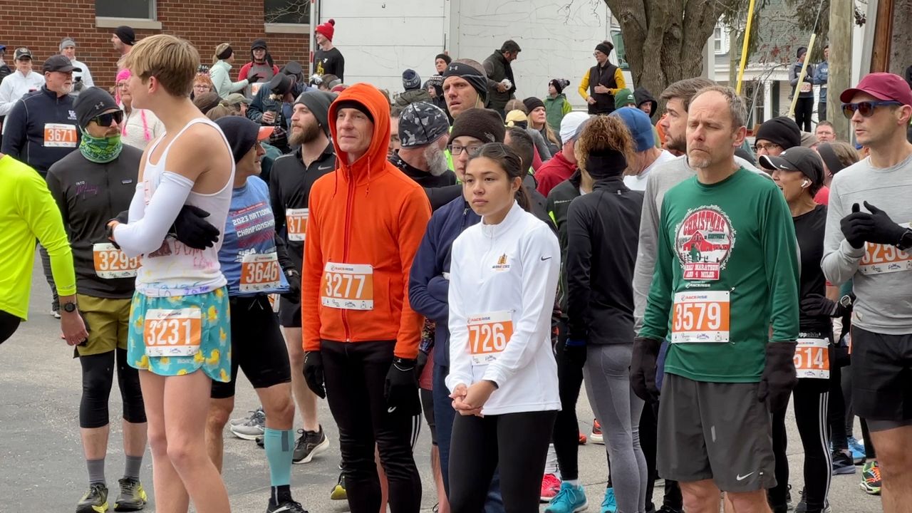 Runners ring in New Year at annual Midway race