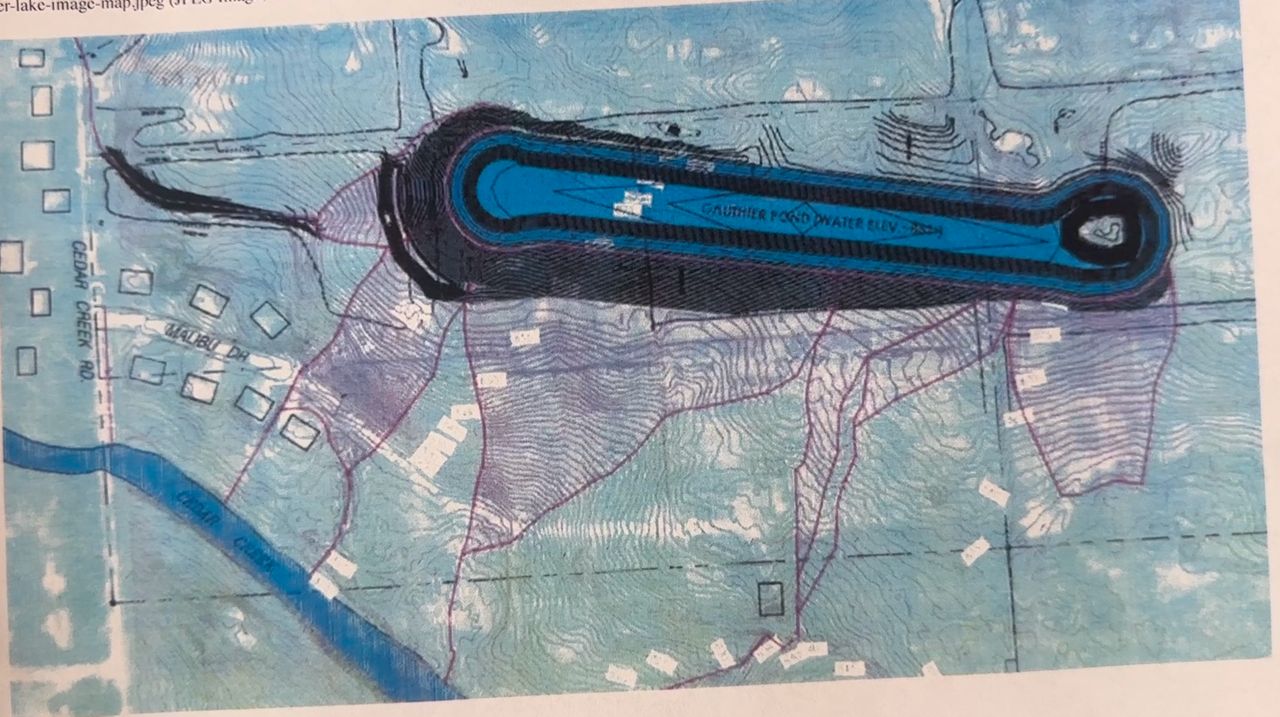 Cedarburg residents seek to stop private pond proposal