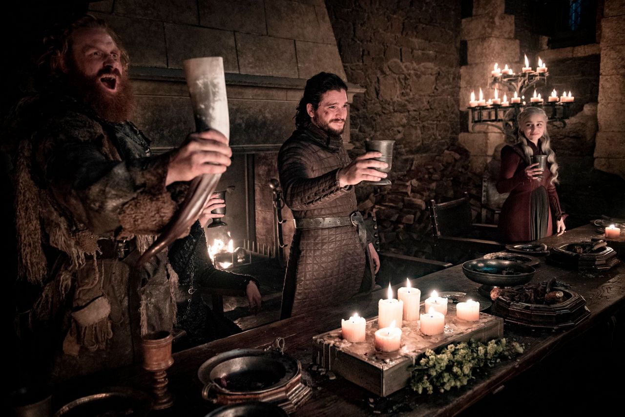 Coffee cup in 'Game of Thrones' scene perks up viewers