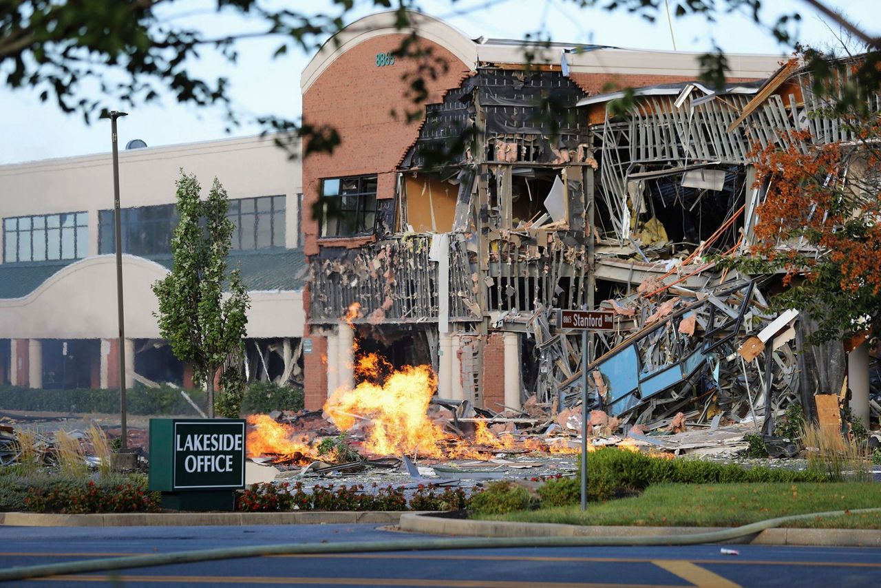 Gas explosion in Maryland badly damages shopping center