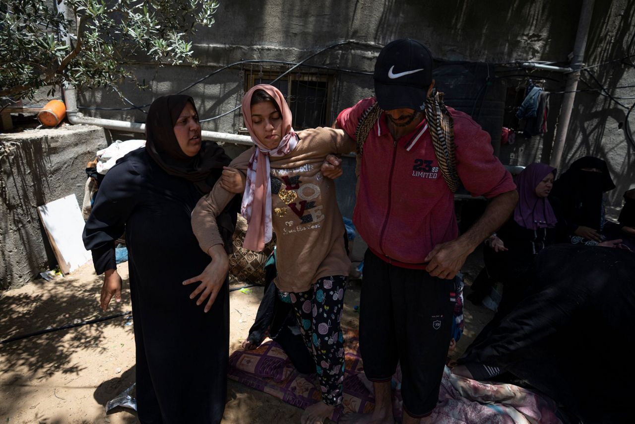 Family with disabled children among hundreds of Gaza's homeless after ...