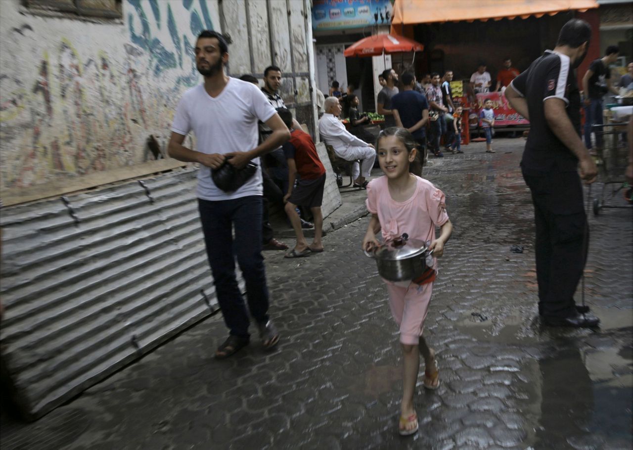 As aid dries up, Gaza families pushed deeper into poverty