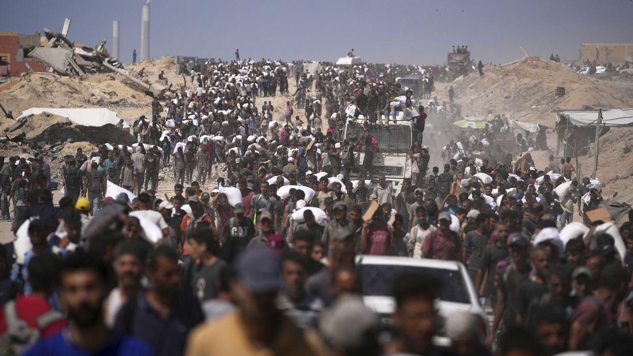 Israel kills aid-seekers in Gaza, minister backs annexation