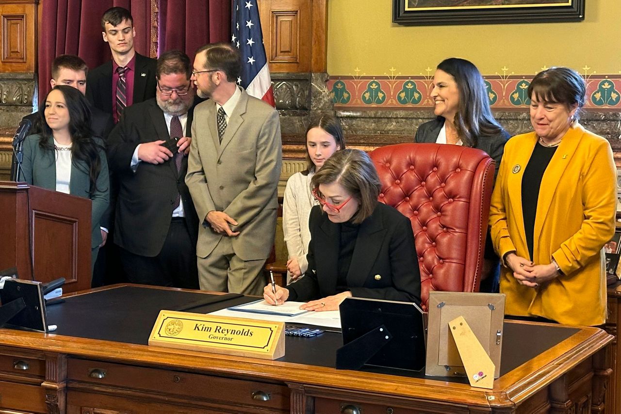 Iowa repeals gender parity rule for governing bodies as diversity ...