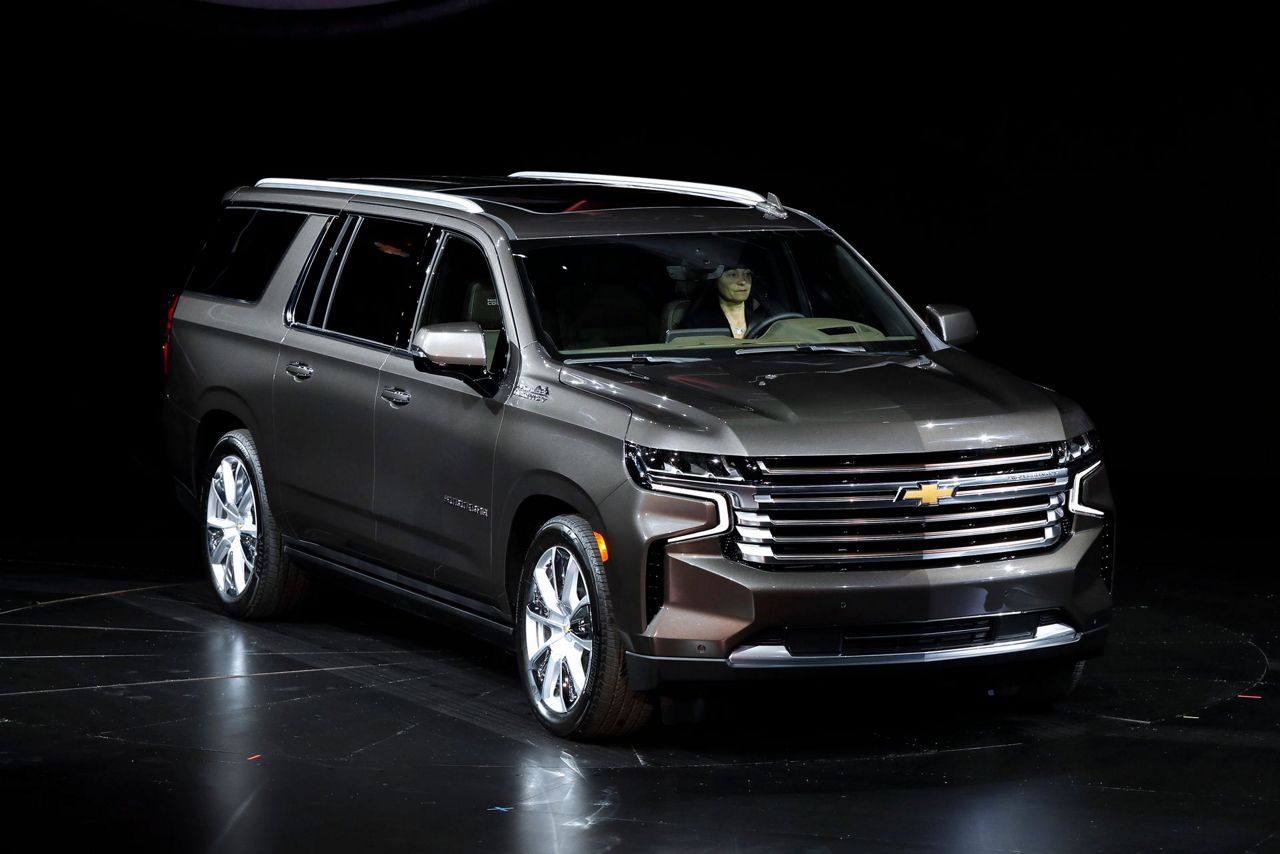 Amid climate change concern, GM rolls out big new Chevy SUVs