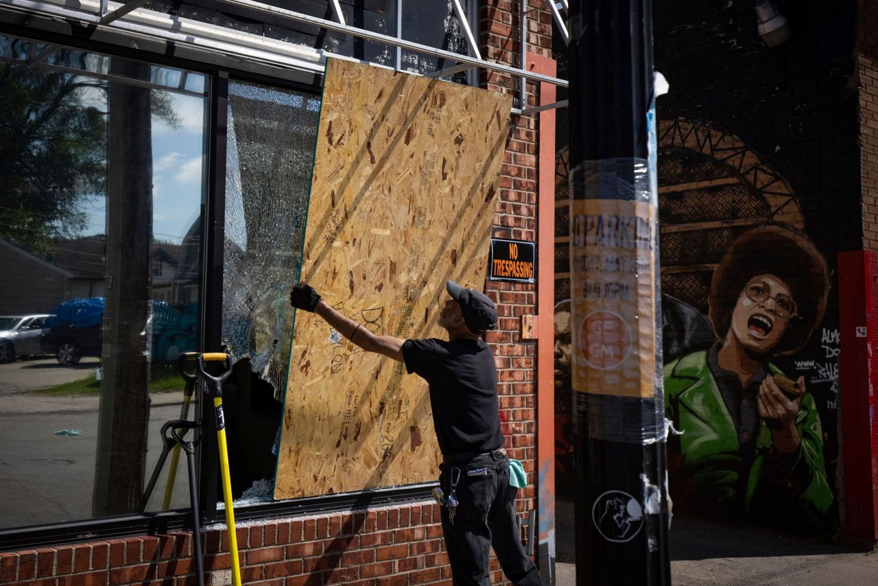 'Turning mourning into dancing': Festival to remember Floyd