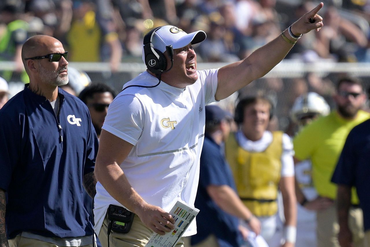 Ga Tech fires Geoff Collins in 4th season with 10-28 mark