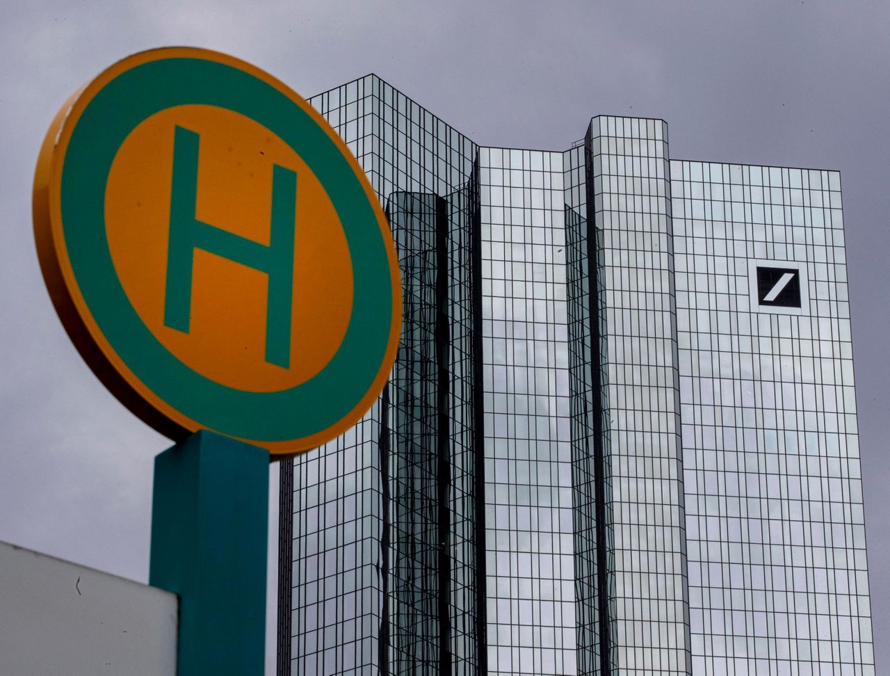 Germany's Deutsche Bank announces major restructuring plan