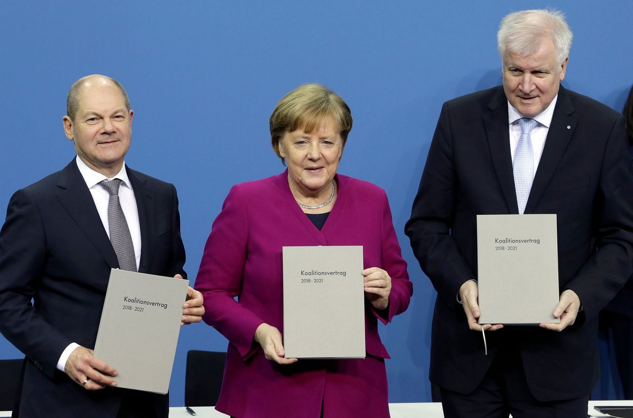 Who and what are behind Germany's government crisis?