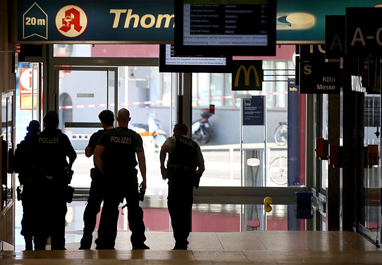 The Latest: Hostage freed at German station, man detained