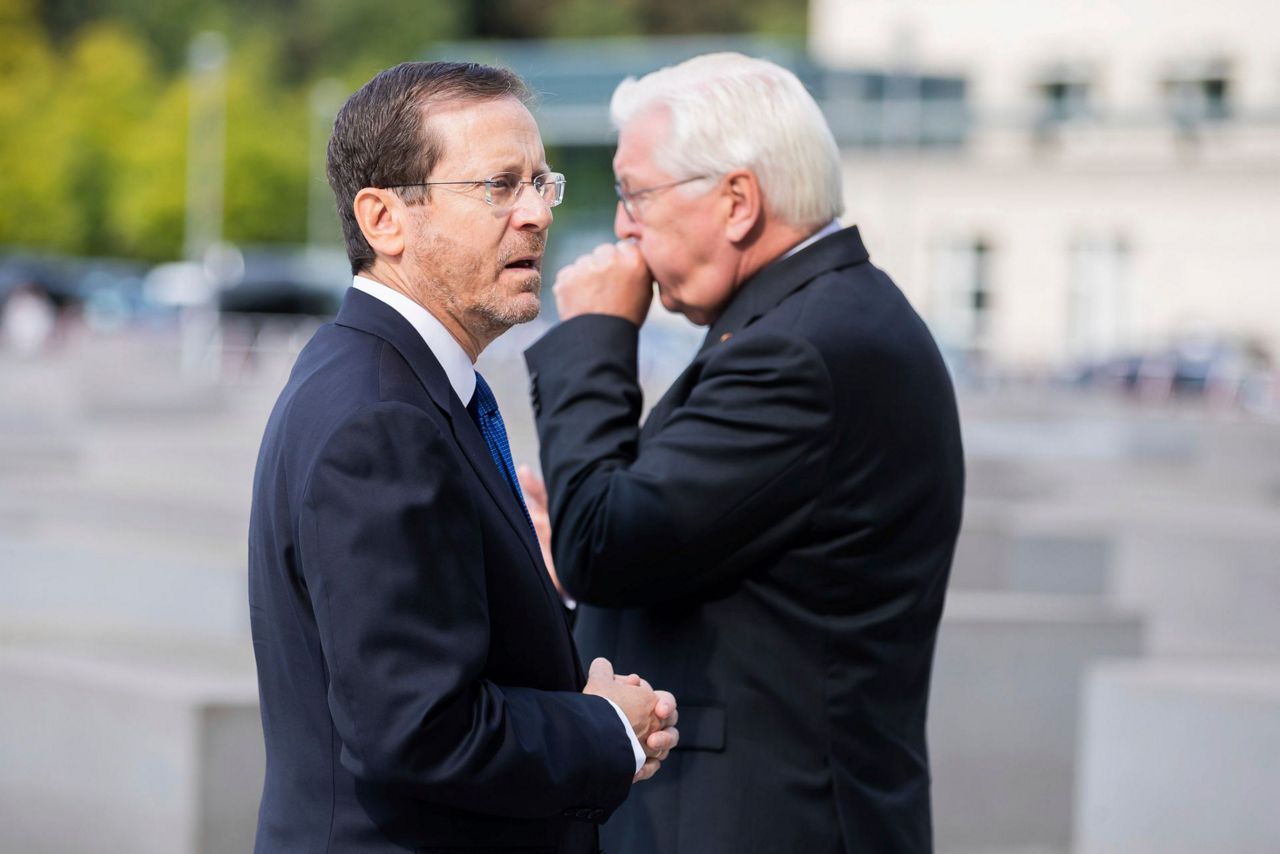 Israeli president gives broad speech to Germany's parliament