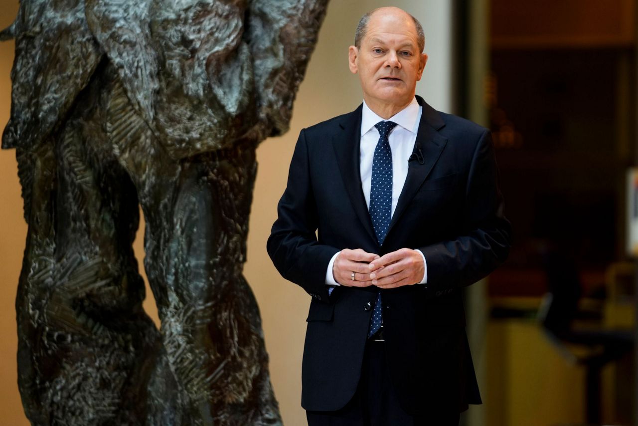 Scholz taps epidemiologist as new German health minister