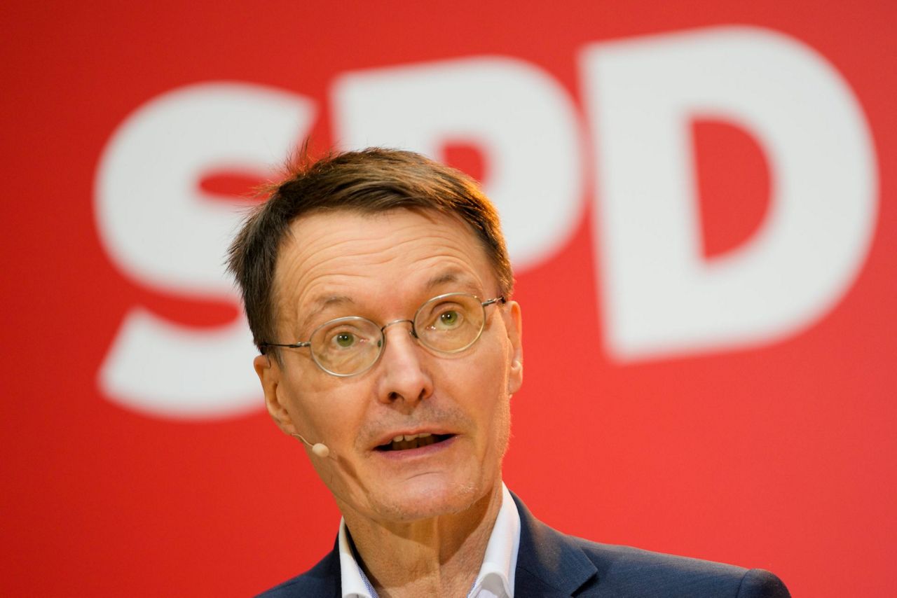 Scholz taps epidemiologist as new German health minister