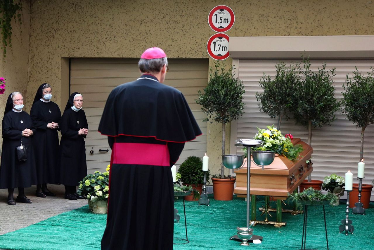 Funeral planned Wednesday for retired pope's elder brother