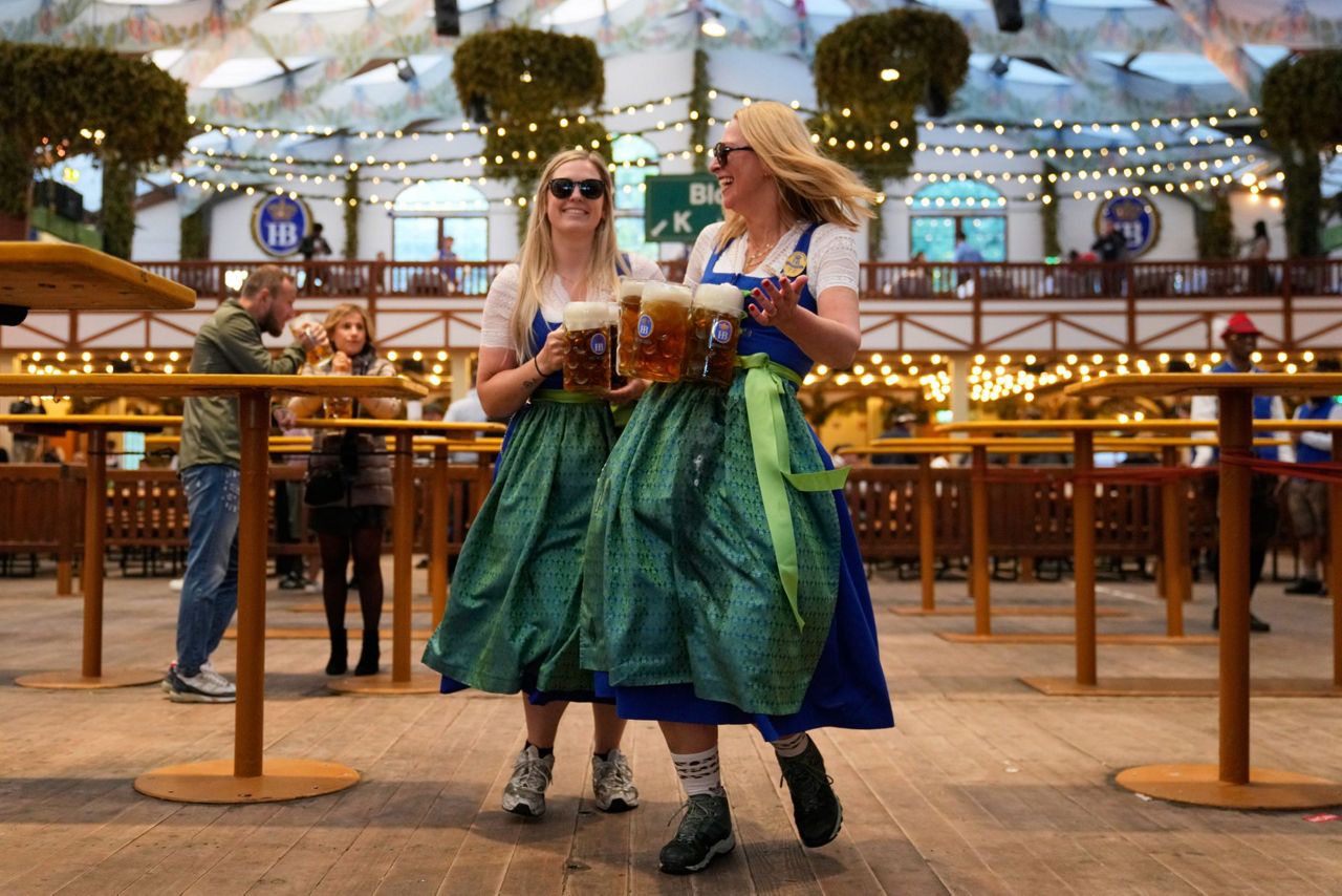 Oktoberfest ends Sunday with the traditional Bavarian salute