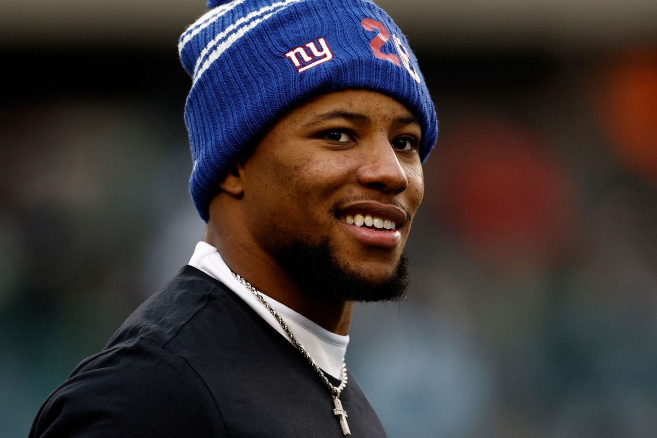 Saquon Barkley, Giants settle on 1-year deal worth up to $11 million ...