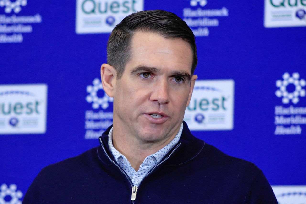 Giants GM Joe Schoen defends roster, points to talent when questioned ...