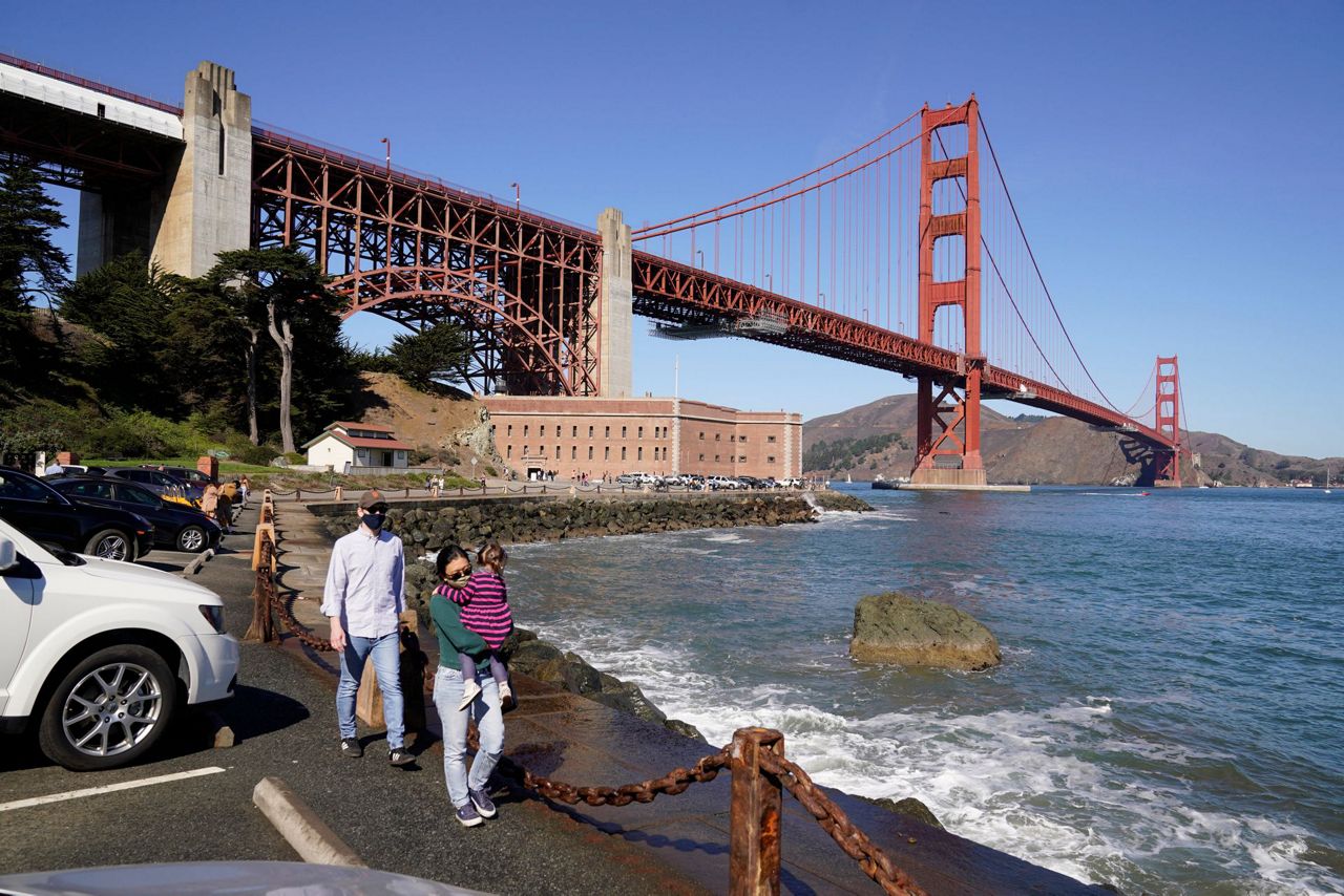 Contractor: Golden Gate Bridge suicide net will cost $400M