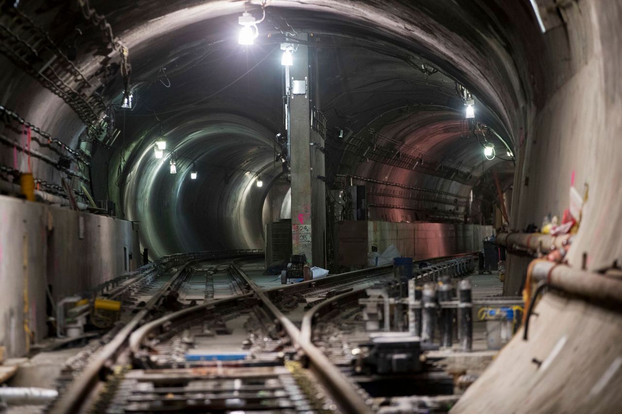 Deep underground, new NYC train hub slowly takes shape