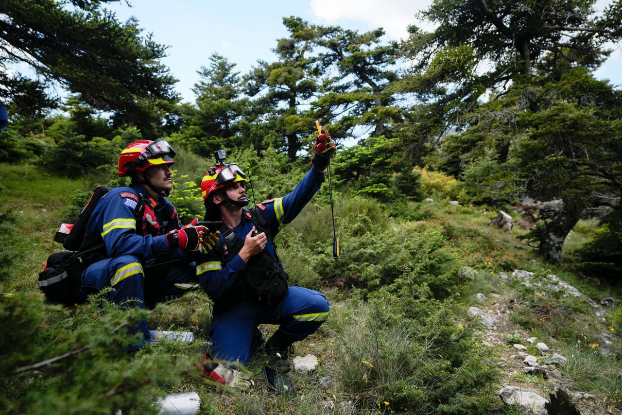 Greece boosts special firefighting units to cope with its growing heat risk