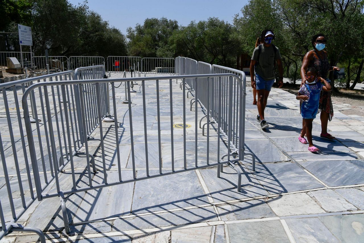 Acropolis in Greece closes in the afternoon due to heat wave