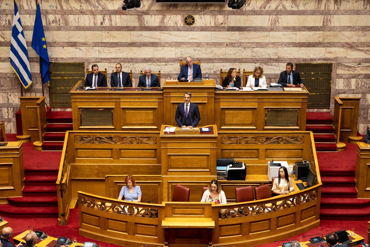 Greece's government wins vote of confidence in Parliament to begin a ...