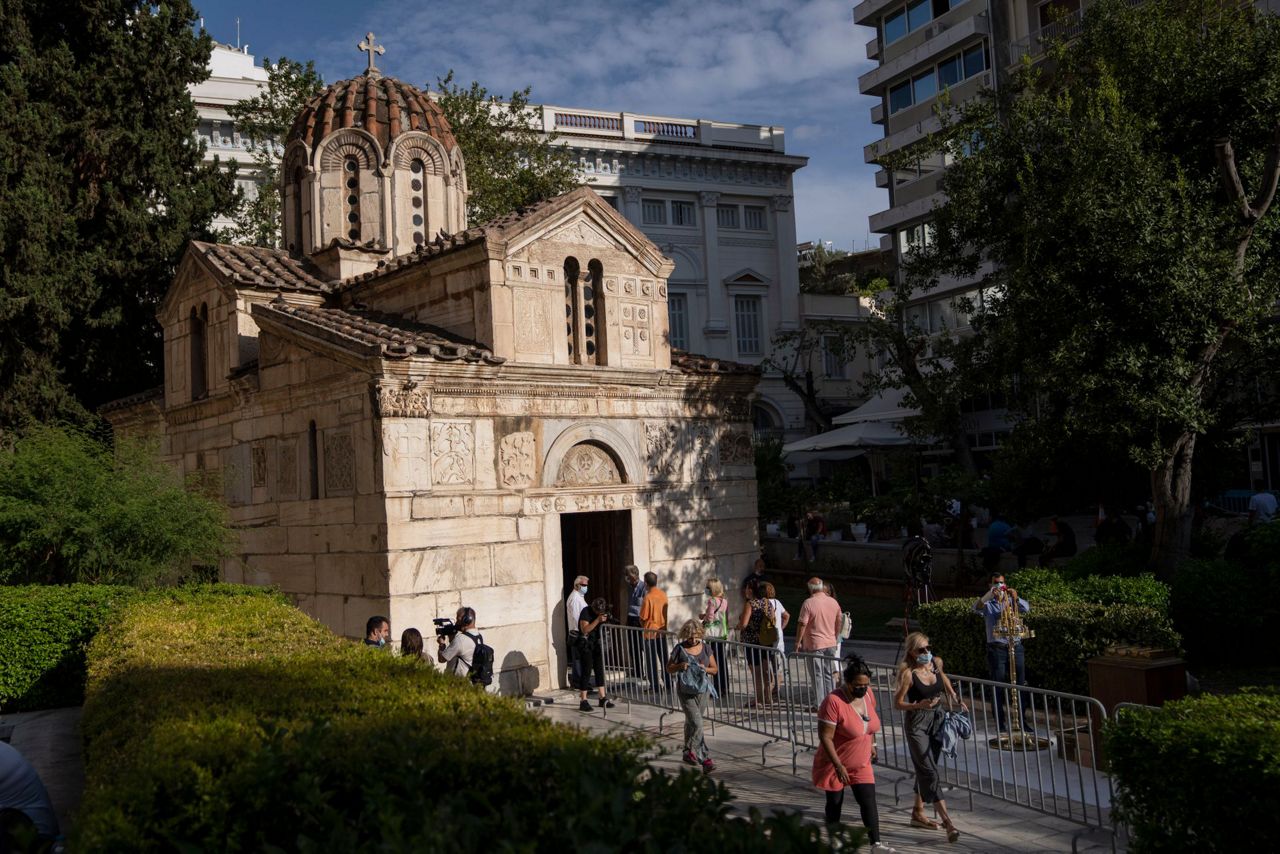 Body of Greek composer Theodorakis to lie in state