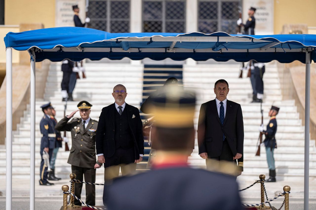 Greece to send more arms to Ukraine, but sets limits