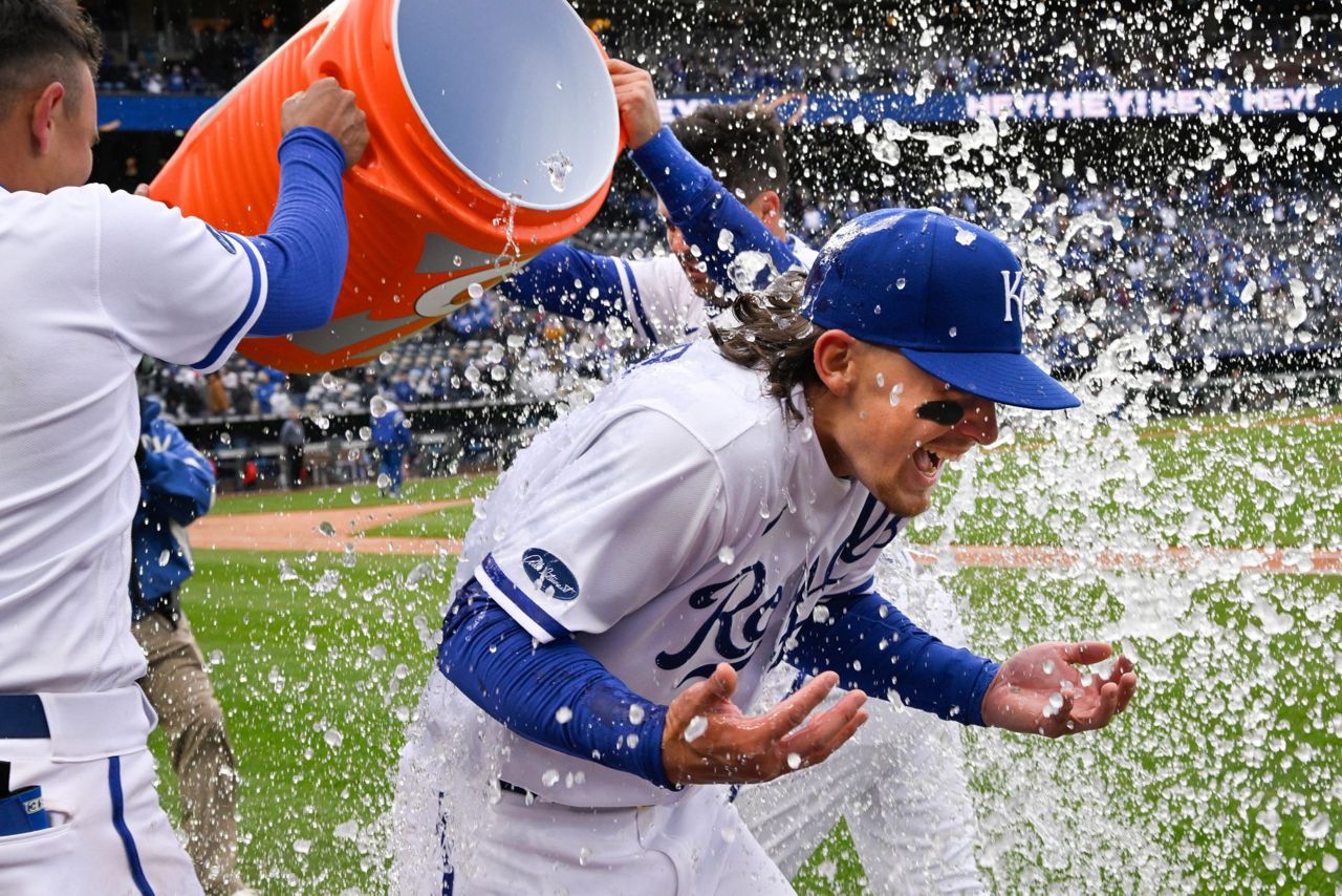 Witt a debut! Royals rookie stars in 3-1 win over Guardians