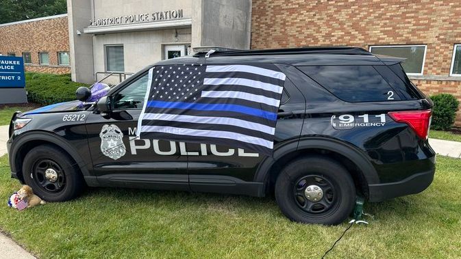 Community pays tribute to Milwaukee Officer Kendall Corder