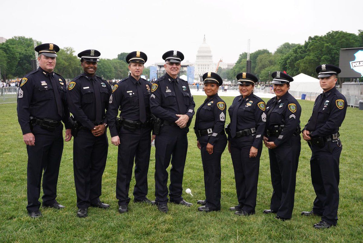 Texas officers in Washington DC for Peace Officer Memorial