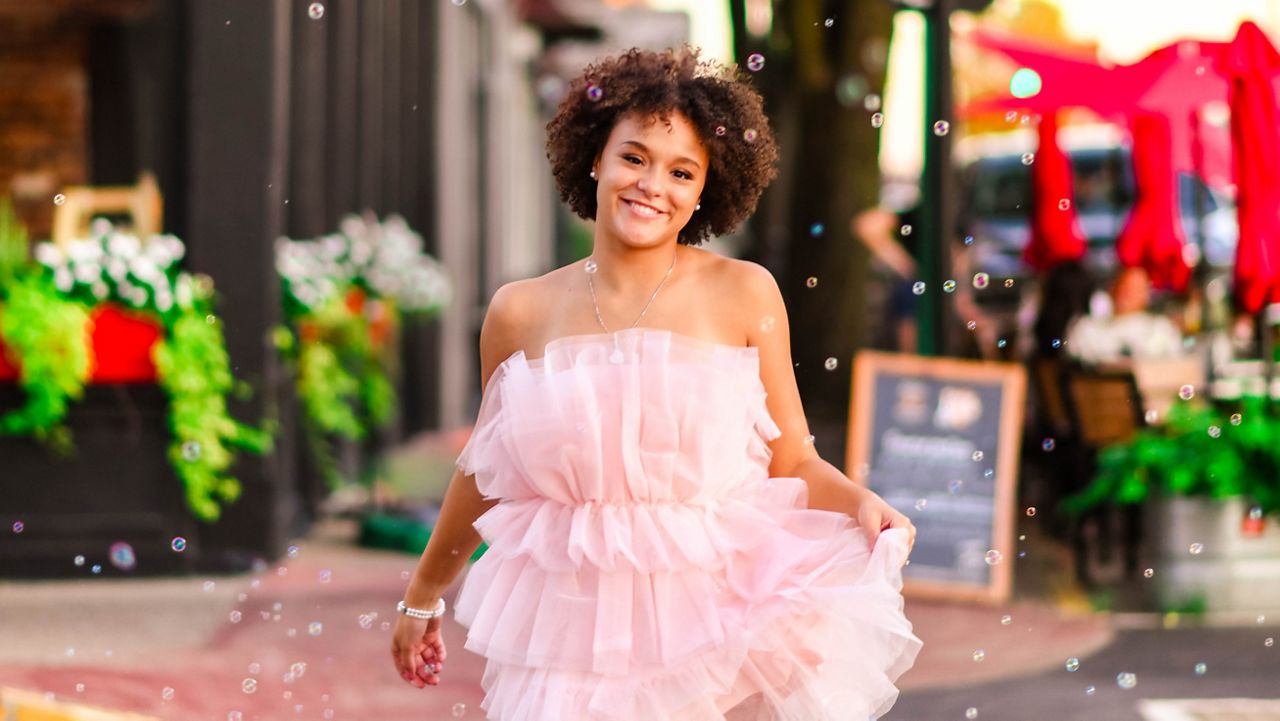 Adelyn Gee is a Spectrum News 1 High School Scholar
