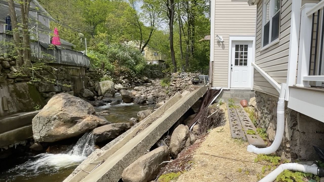 Highland Falls residents seeking flood relief from state